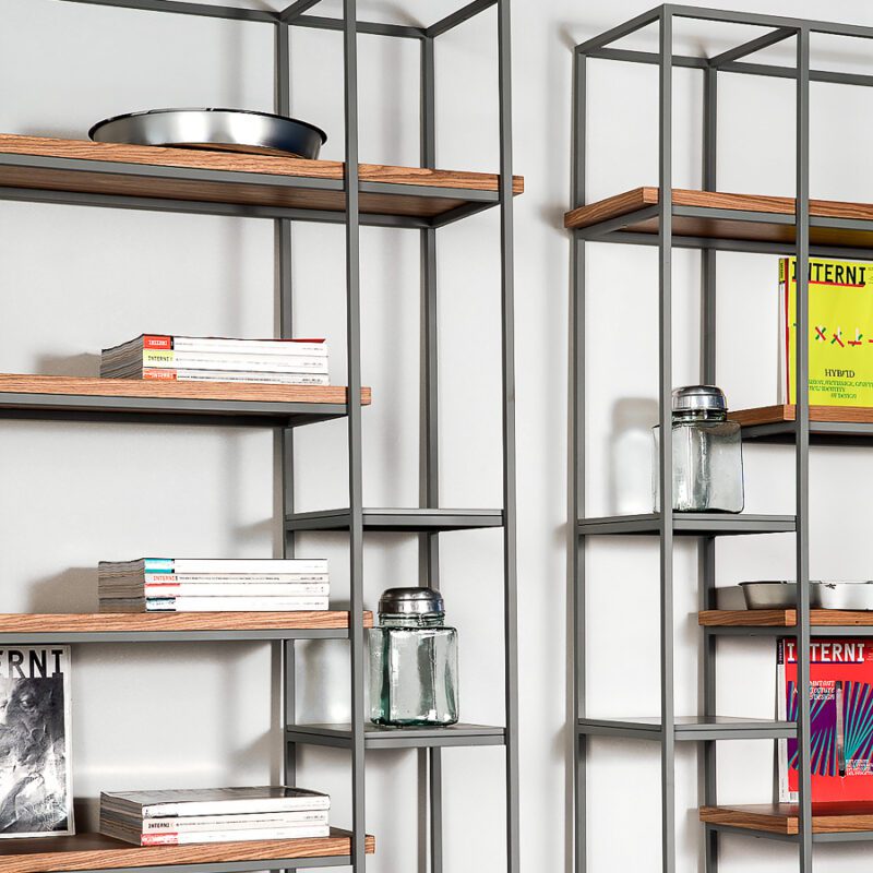 Step Bookshelf - Revit Families